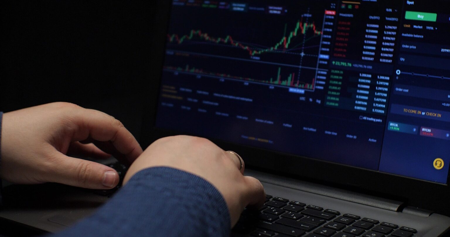 Hackers Target Global Stock Exchange in Espionage Operation - SecurityWeek
